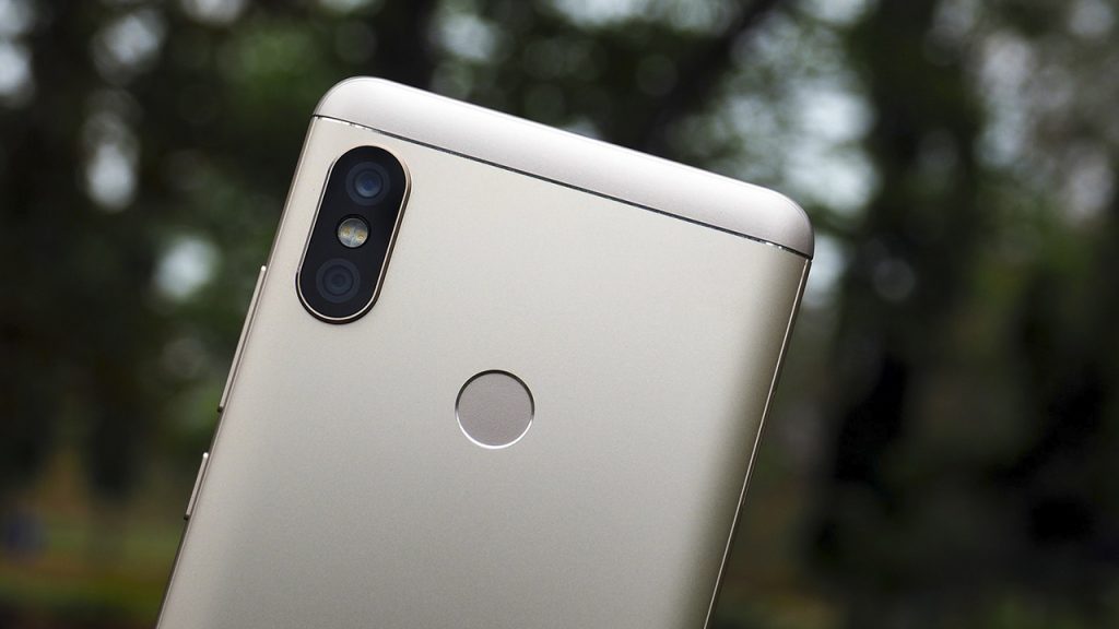 Trên tay nhanh Xiaomi Redmi Note 5 Pro vừa được ra mắt với camera kép ...