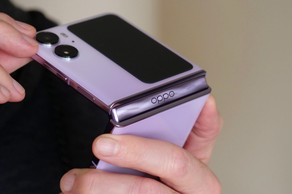 Hãy thử ngay những tính năng mới của OPPO Find N2 Flip!