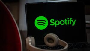 Cách tải nhạc trên Spotify về điện thoại, máy tính đơn giản