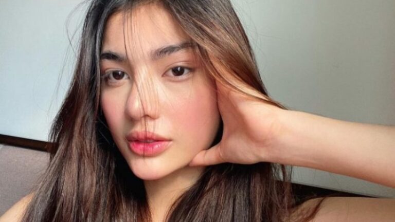 Selfie là gì? 20 cách chụp ảnh selfie đẹp mà bạn không nên bỏ qua