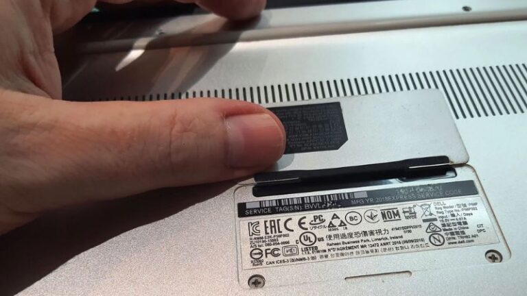 Hướng dẫn cách xem Serial Number của laptop cực đơn giản