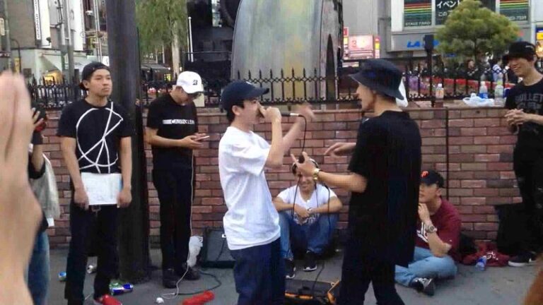 Diss là gì? Rap diss là gì cùng những khái niệm trong Hip hop