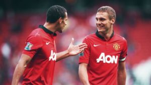 Top 5 sơ đồ đội hình phù hợp với Team Color Manchester United