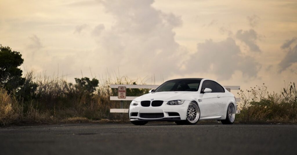 Bộ sưu tập hình ảnh ô tô đẹp dành cho máy tính và điện thoại