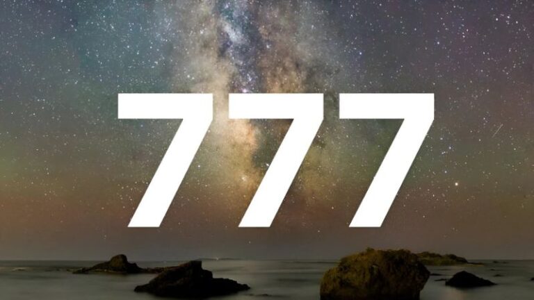 777 có ý nghĩa gì? Giải mã số 777 tượng trưng cho điều gì?