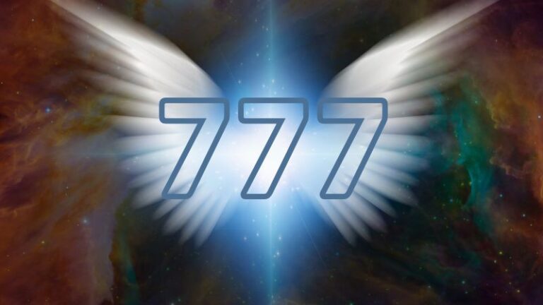 777 có ý nghĩa gì? Giải mã số 777 tượng trưng cho điều gì?