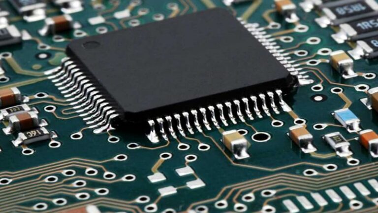 IC là gì? Cấu tạo, phân loại và các ứng dụng quan trọng của vi mạch