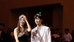 Prom là gì? Những Điều Cần Biết Về Tiệc Prom Party