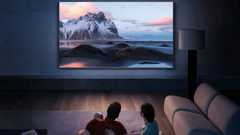 Tivi 100 inch phù hợp với không gian rộng bao nhiêu?