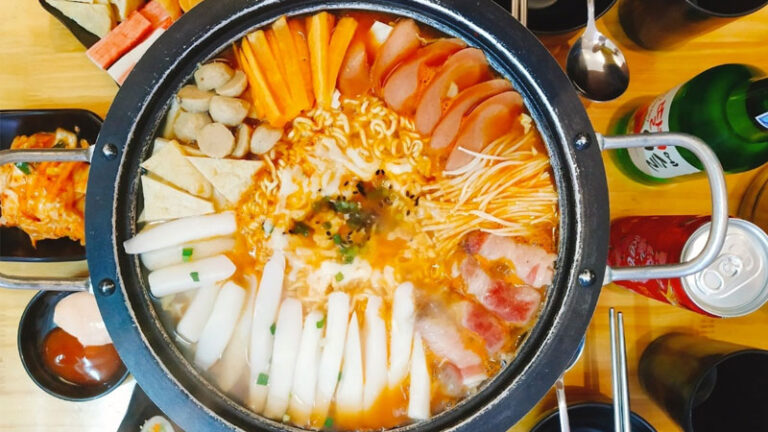 Bỏ túi 5+ cách nấu tokbokki cay ngọt, đậm vị Hàn Quốc