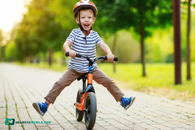 Xe chòi cho bé là gì? Lợi ích, phân loại và kinh nghiệm chọn mua